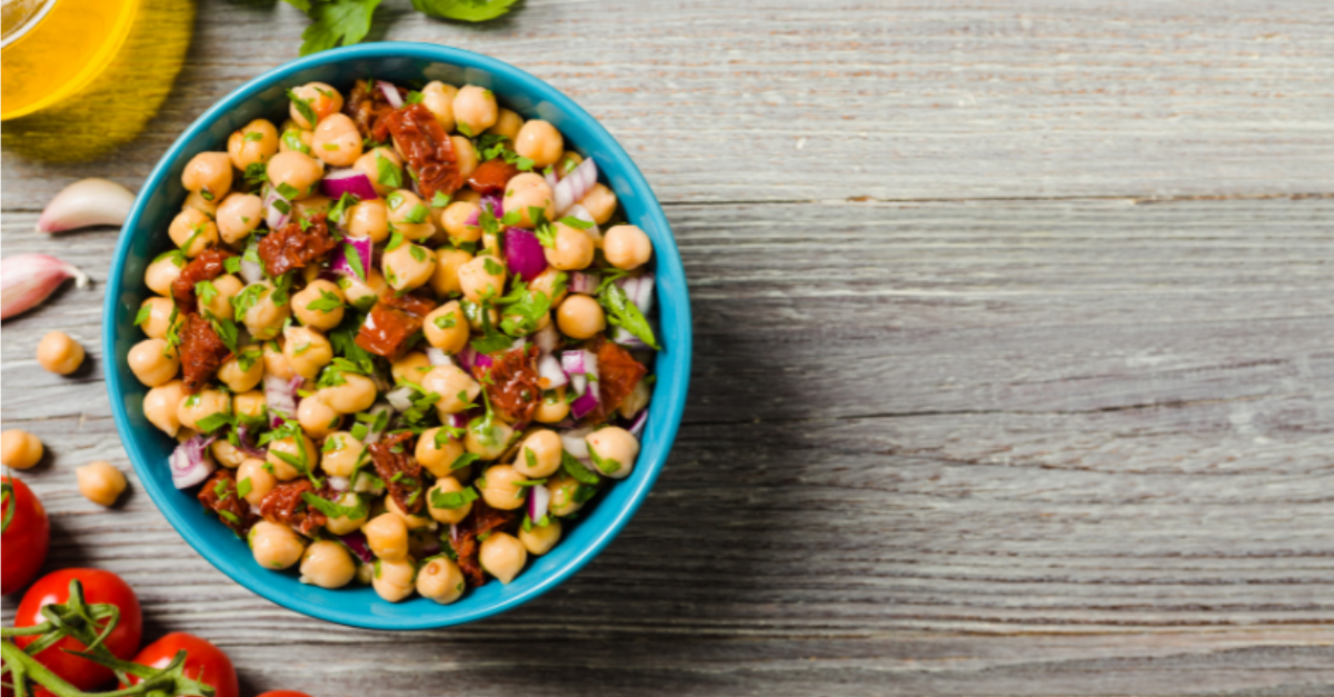 Smashed Chickpea Salad for a Quick Lunch Option - Innovative Nutrition